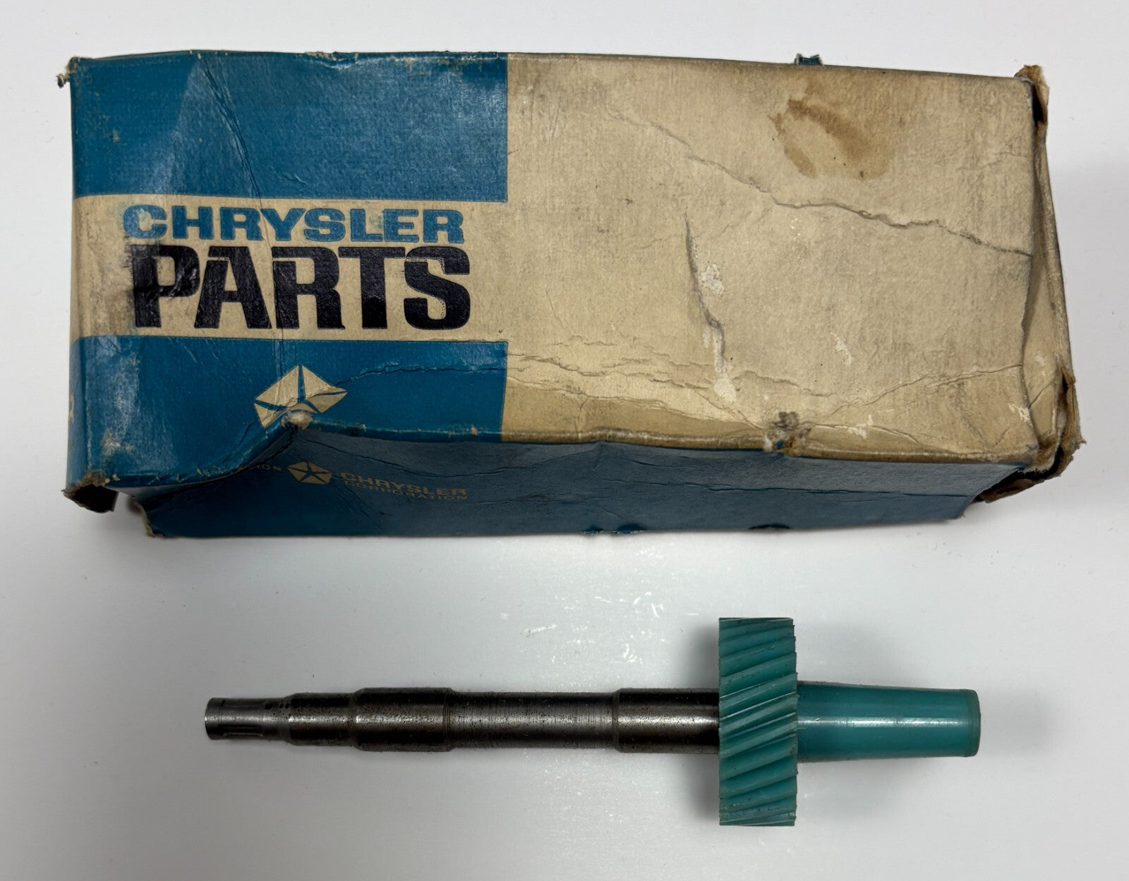 New Old Stock Speedometer Pinion Gear for 1966-78 Models Mopar #253893 ...