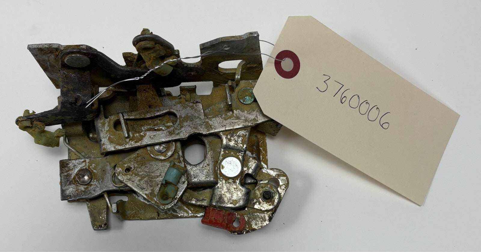 New Old Stock Right Front Door Latch for 1974 C Body Models Mopar #376 ...