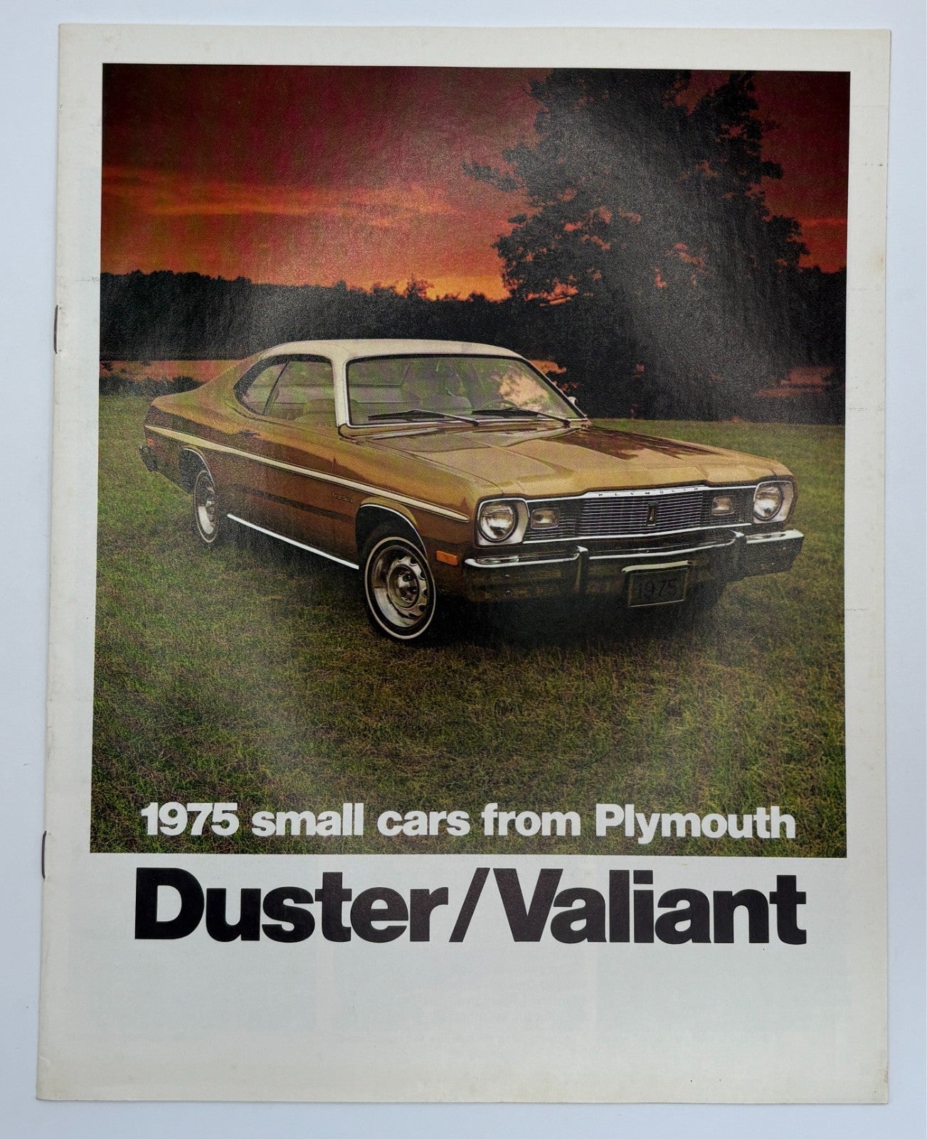 Original 1975 Plymouth Small Cars Duster/Valiant Sales Brochure #81-00 ...